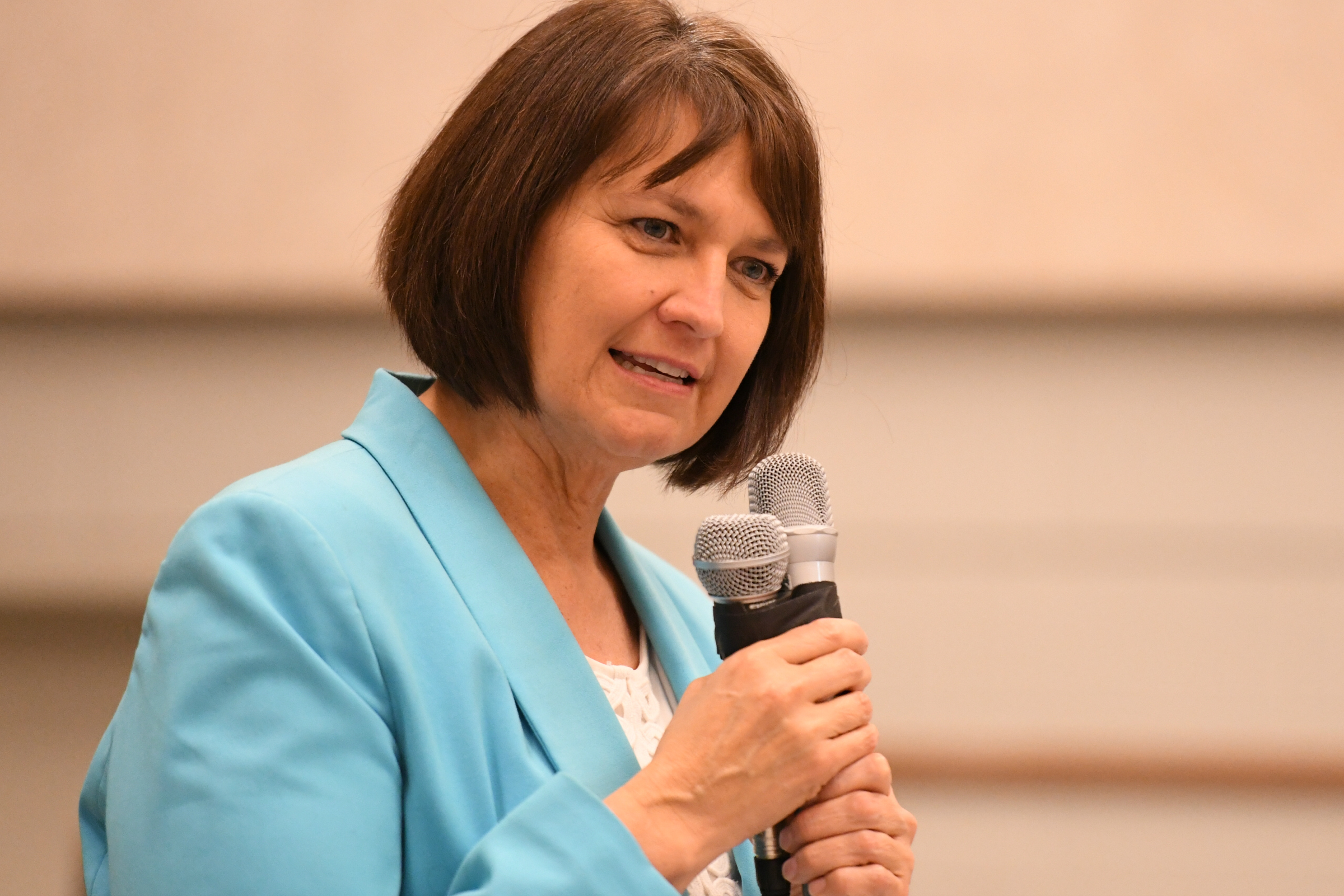 Principal Anitra Pinchback-Jones is a WA Milken Educator » Photos