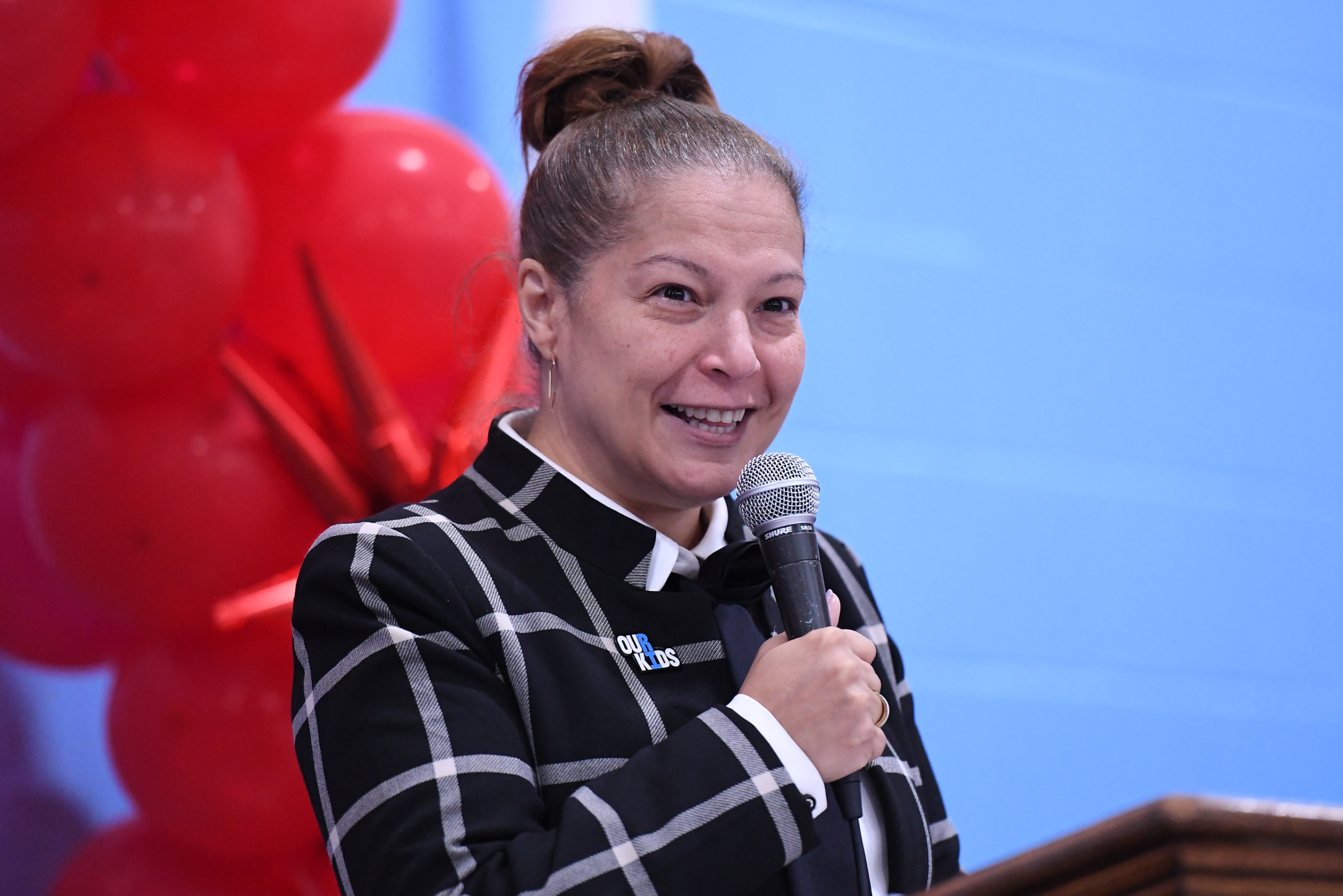 Emily Rendine Wins First Milken Award of 2022-23 Season » Photos