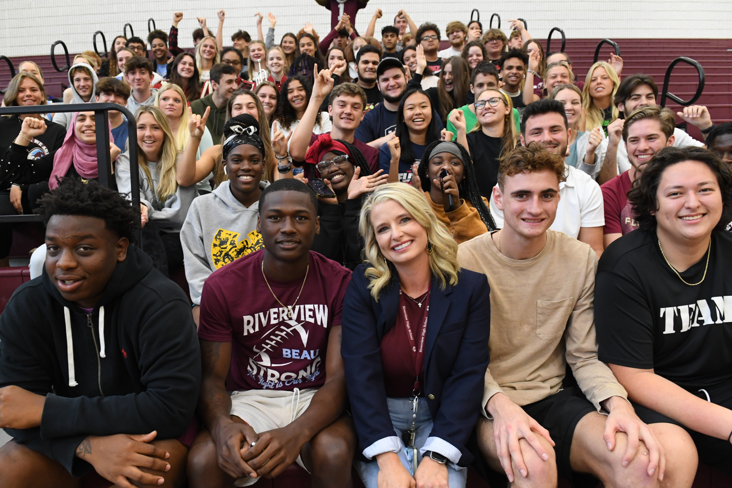 Ashley Hernandez Wins FL Award in Sarasota » Photos