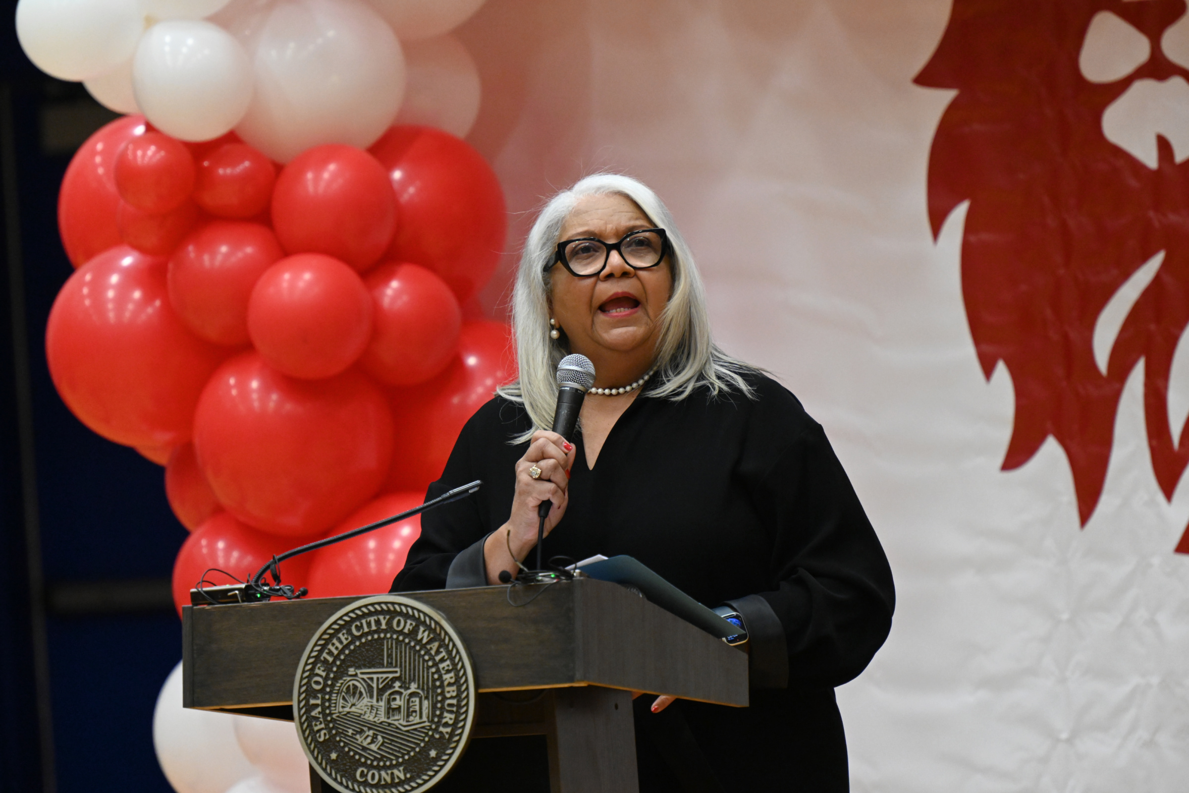 Elaine Hill Wins CT Milken Award in Waterbury » Photos